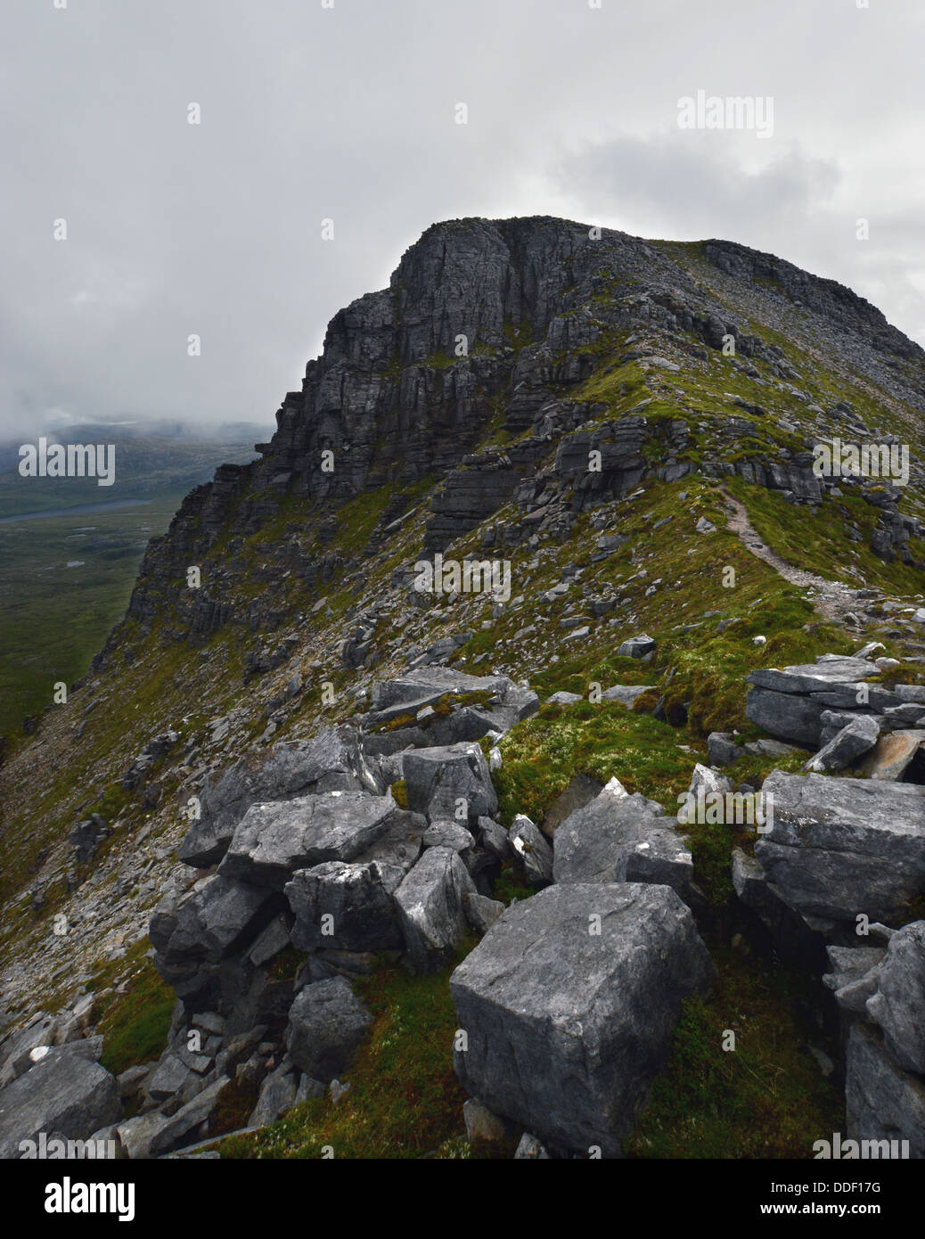 The summit cliffs of Spidean Coinich (a Corbett) on the Scottish ...
