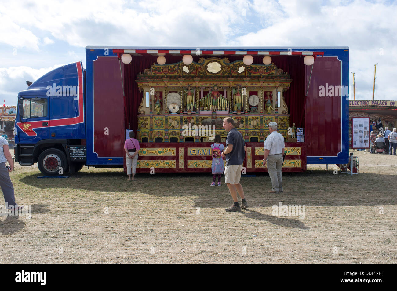 Fairground lorry hi-res stock photography and images - Alamy
