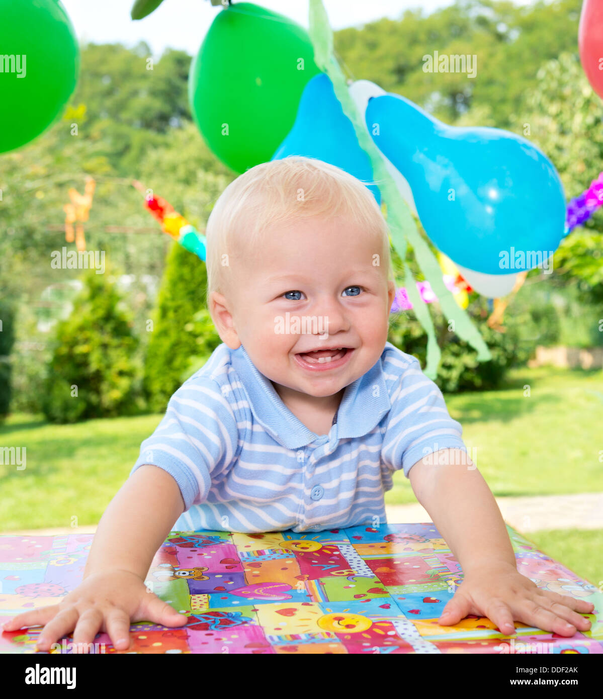 Happy child face birthday hi-res stock photography and images - Alamy