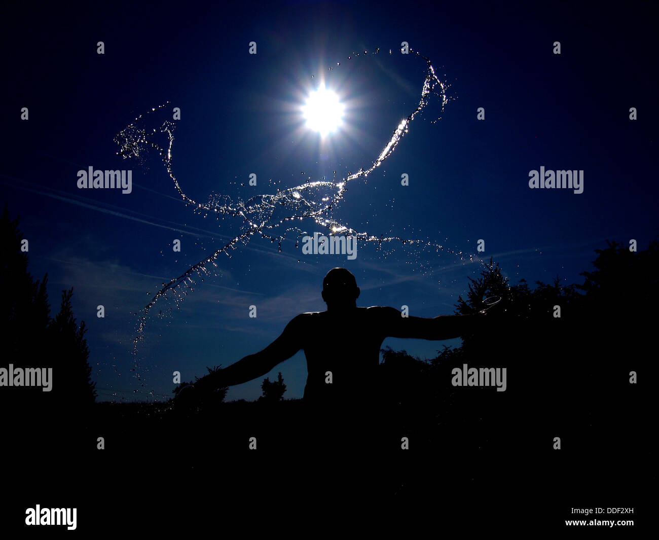 Throwing water hi-res stock photography and images - Alamy