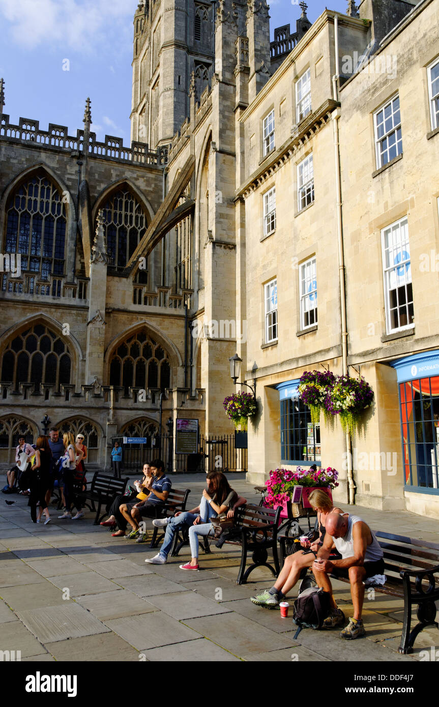 Bath abbey square hi-res stock photography and images - Alamy