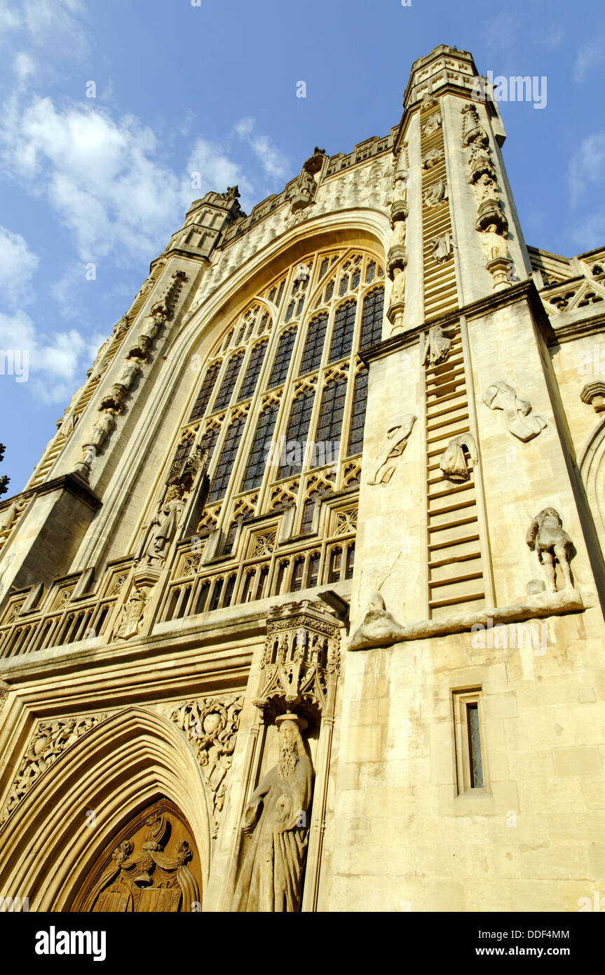 Abbey windows hi-res stock photography and images - Alamy