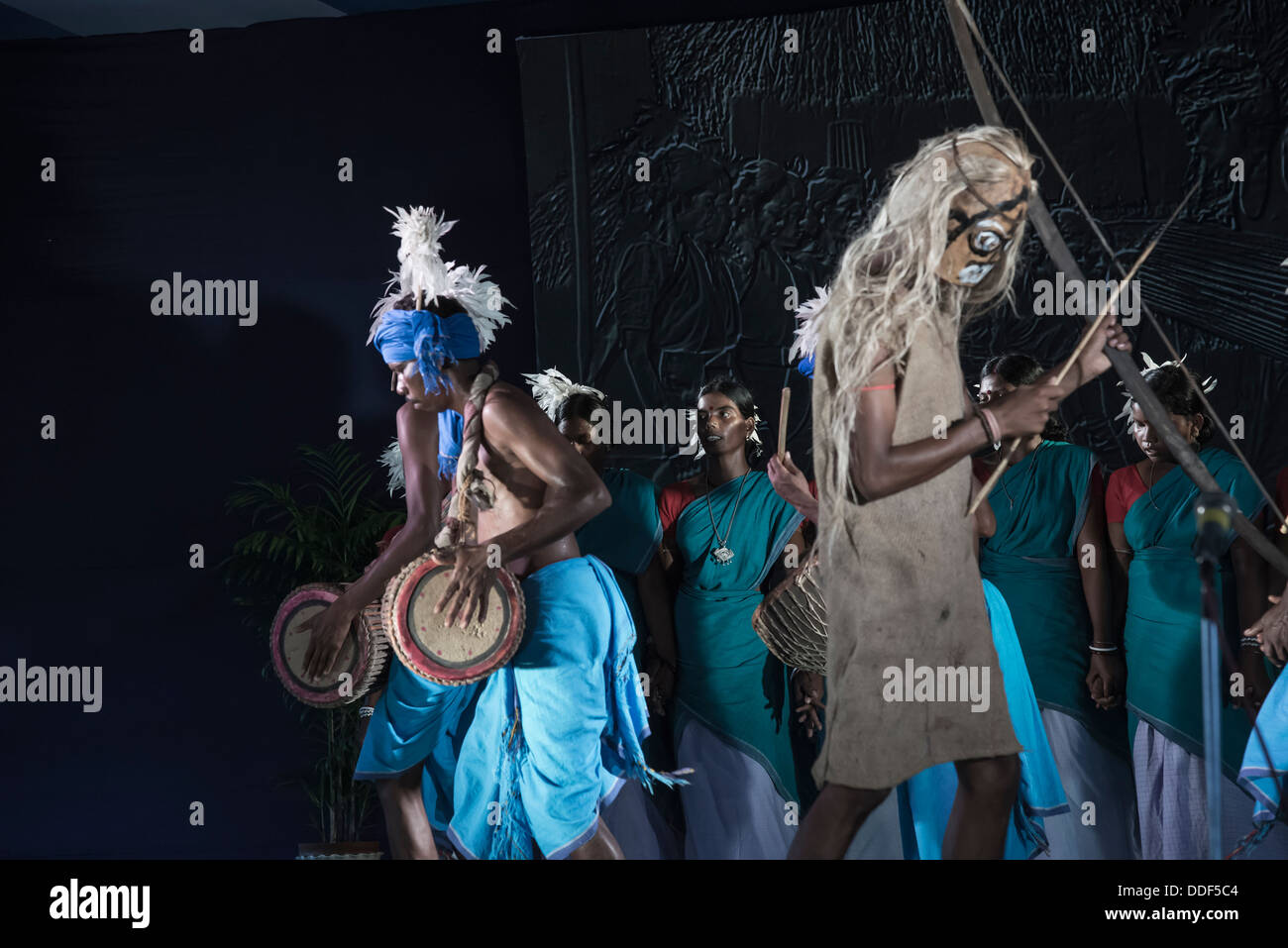 Ghost dance hi-res stock photography and images - Alamy