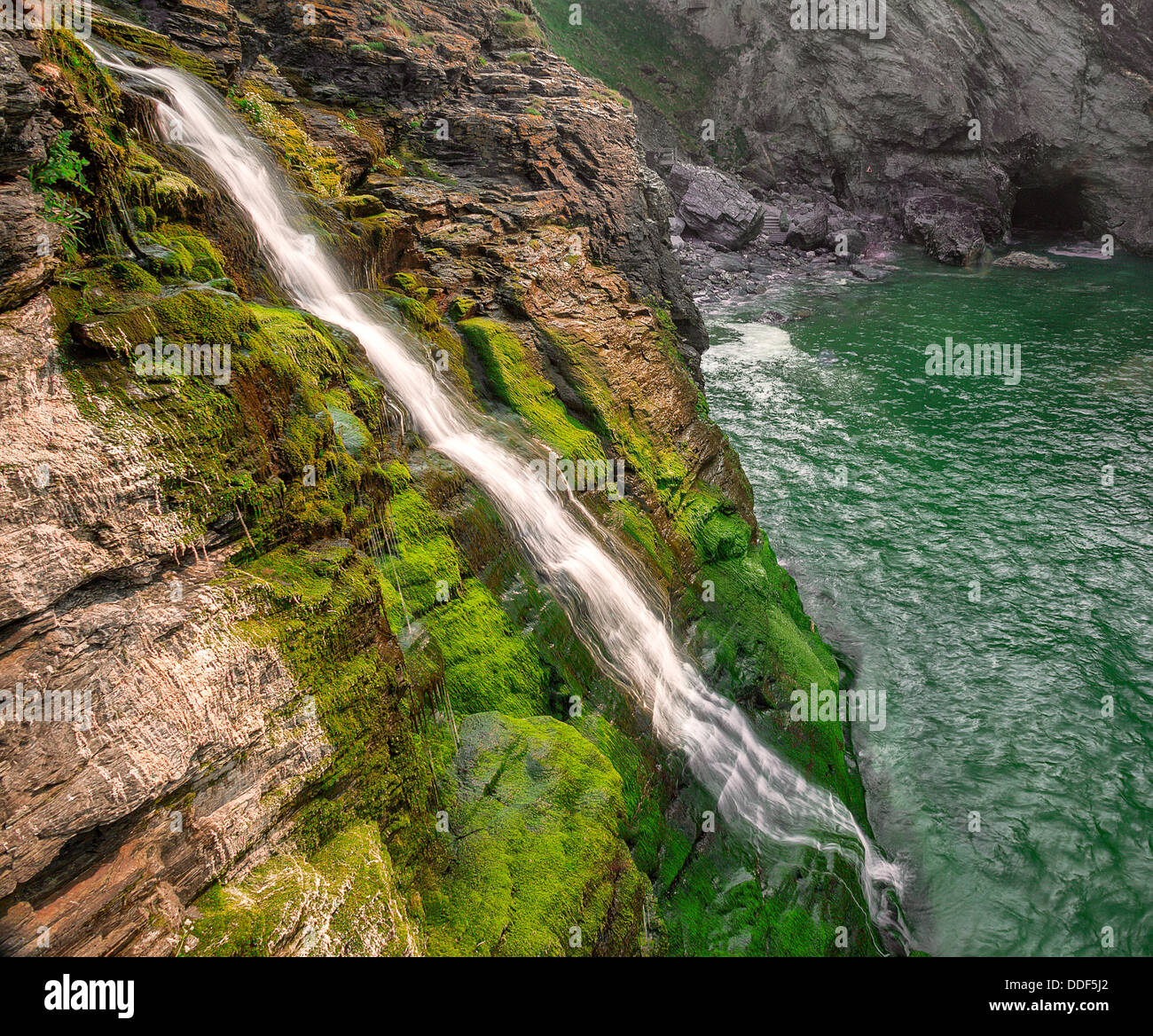 Tintagel Beach Waterfall Stock Photo - Alamy