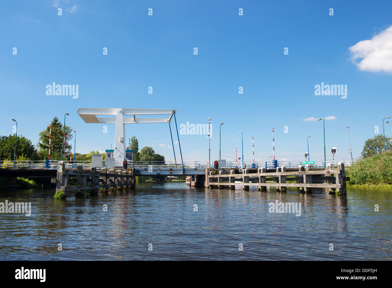 Drawbridge holland hi-res stock photography and images - Alamy