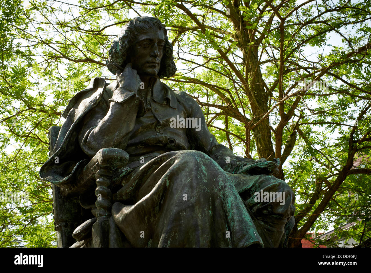 Spinoza hi-res stock photography and images - Alamy