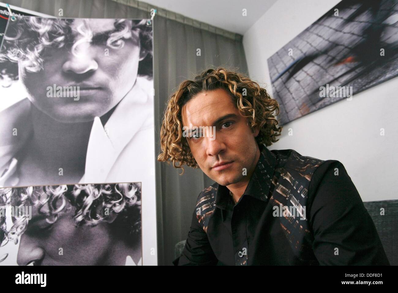 David Bisbal High Resolution Stock Photography and Images - Alamy
