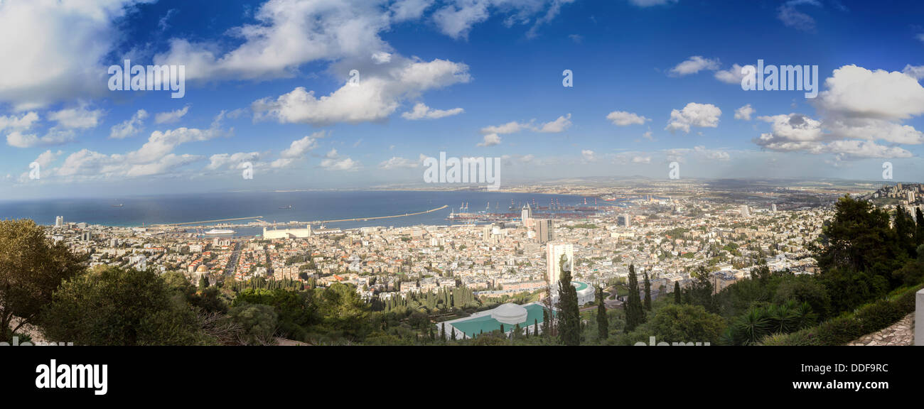 Panoramic seascapes hi-res stock photography and images - Alamy