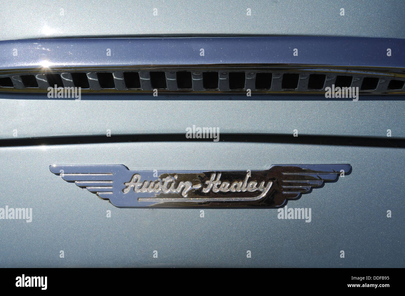 Austin healey logo hi-res stock photography and images - Alamy