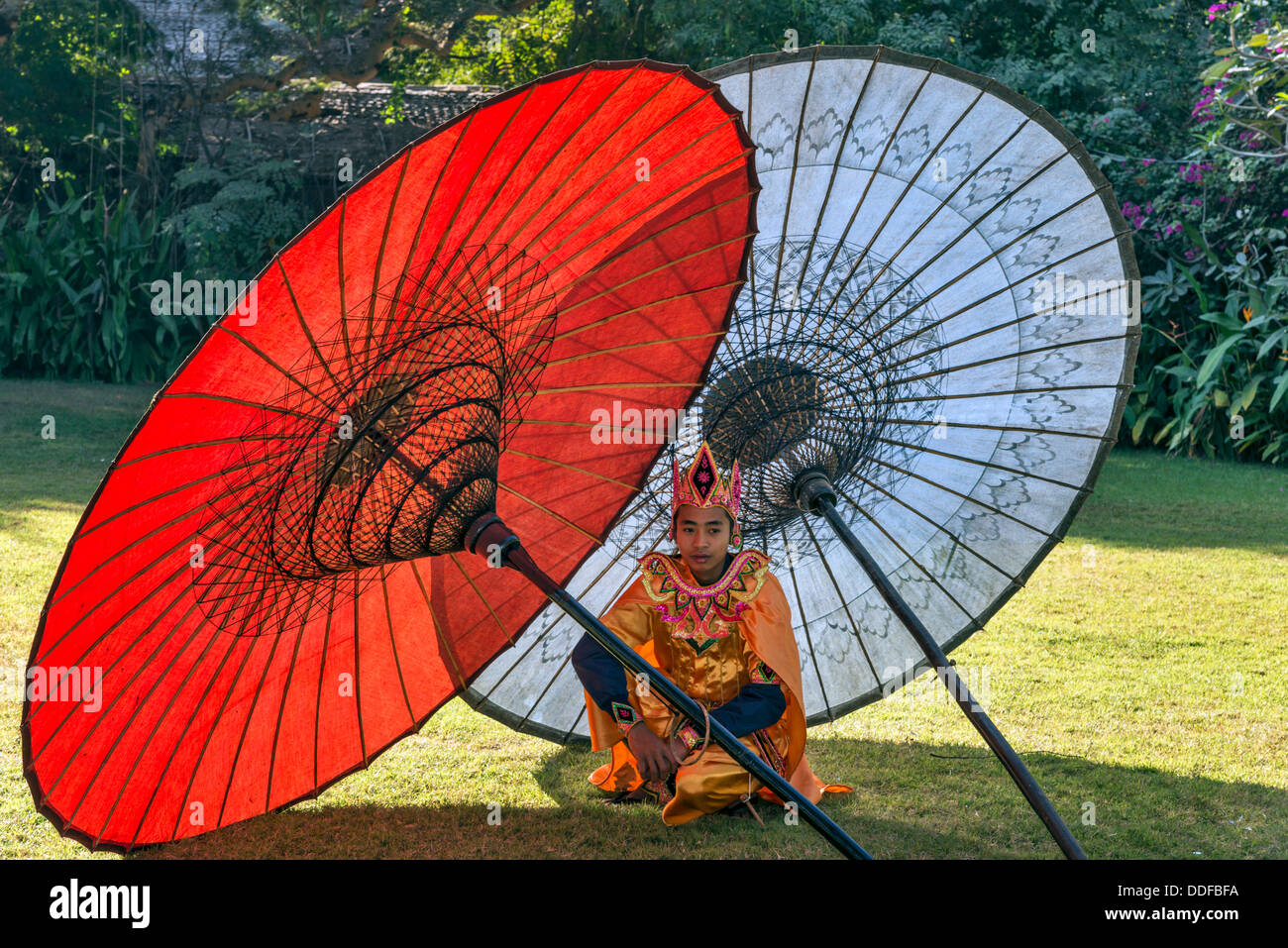 Monk ananda hi-res stock photography and images - Alamy