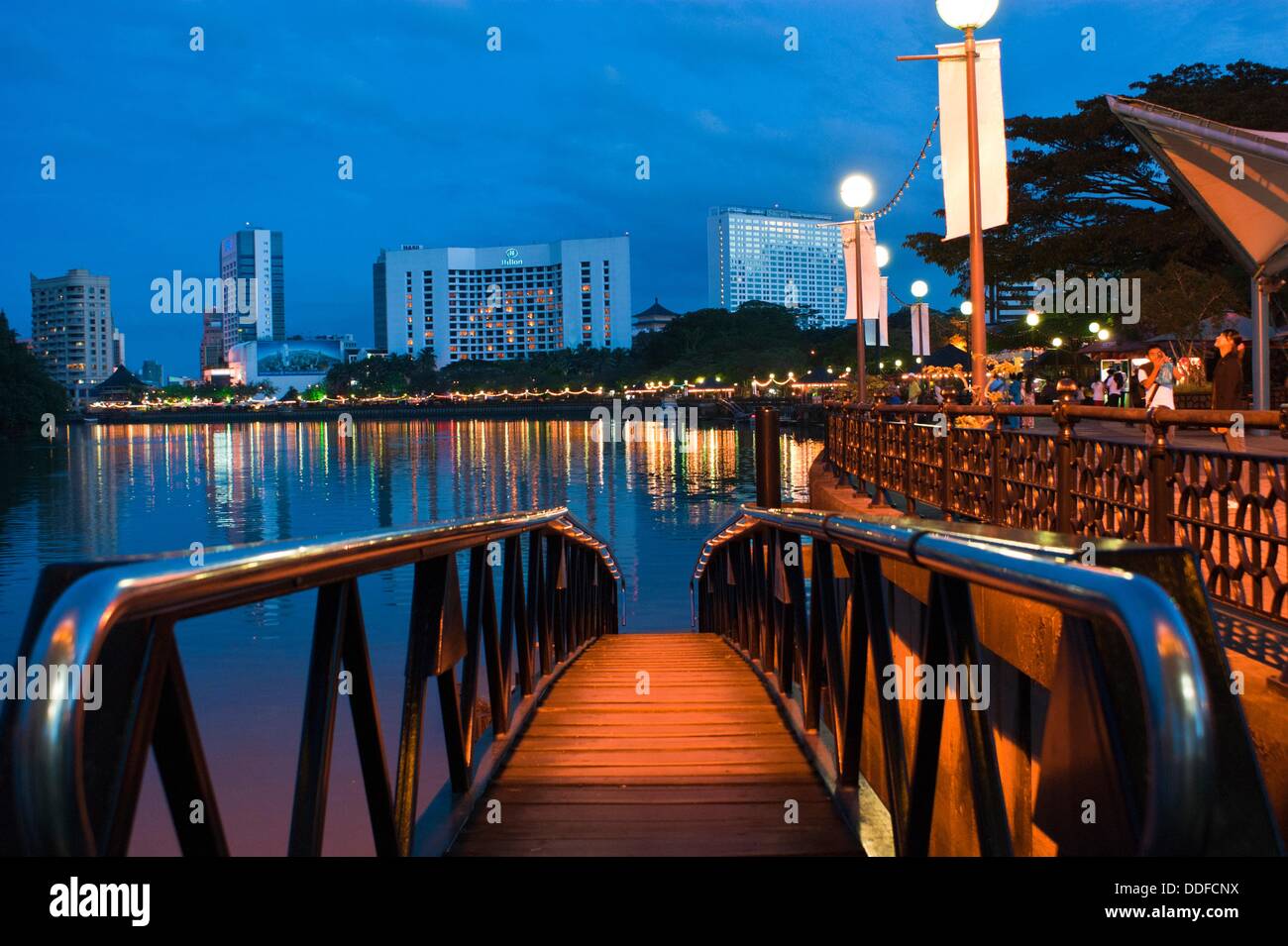 Kuching fountain hi-res stock photography and images - Alamy