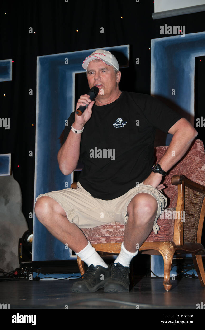 Richard dean anderson hi-res stock photography and images - Alamy