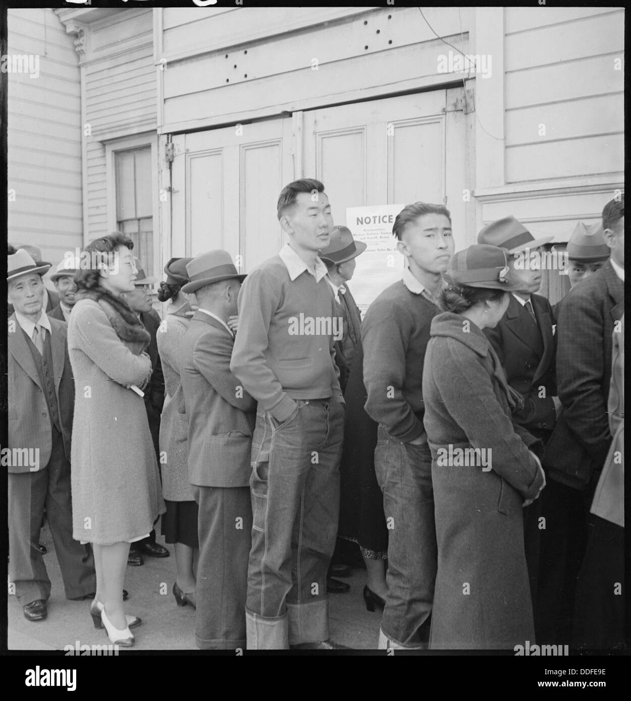 In response to civilian exclusion order number 20 hi-res stock ...