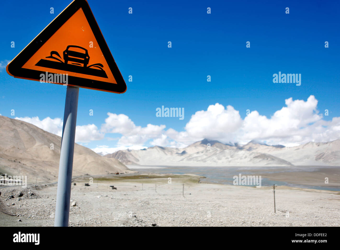 Danger sign road signs hi-res stock photography and images - Alamy
