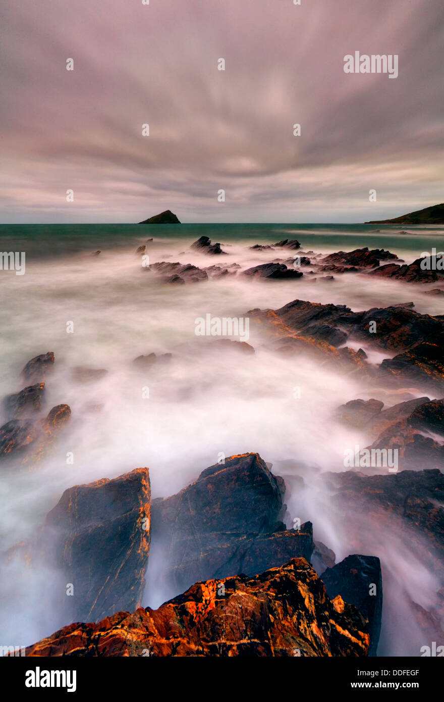 Cornwall seascapes hi-res stock photography and images - Alamy