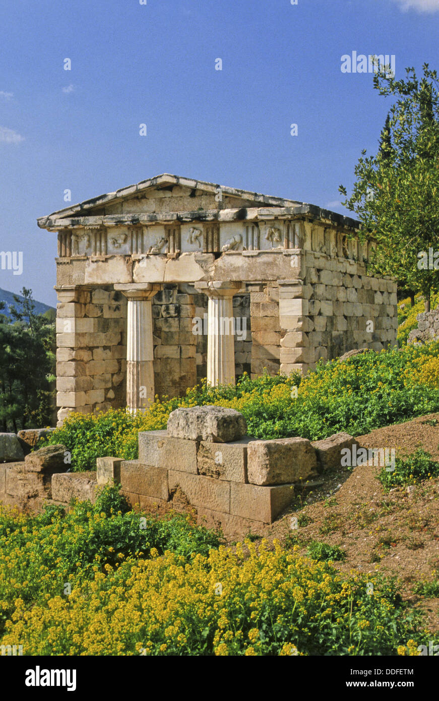 Treasury at delphi hi-res stock photography and images - Alamy