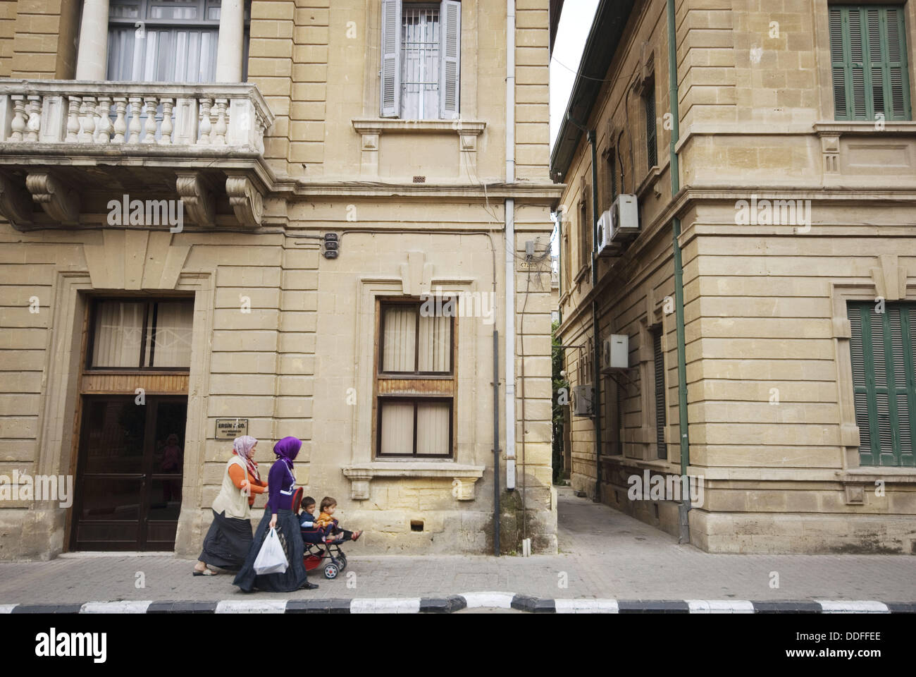 Lefkosia people hi-res stock photography and images - Alamy