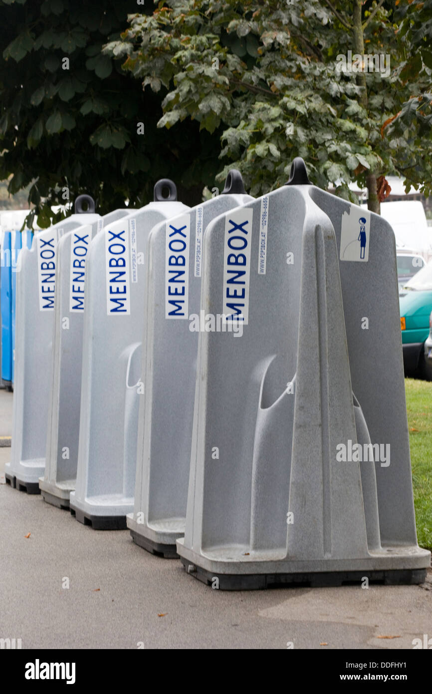 Menbox out door Urinals in a row Stock Photo - Alamy