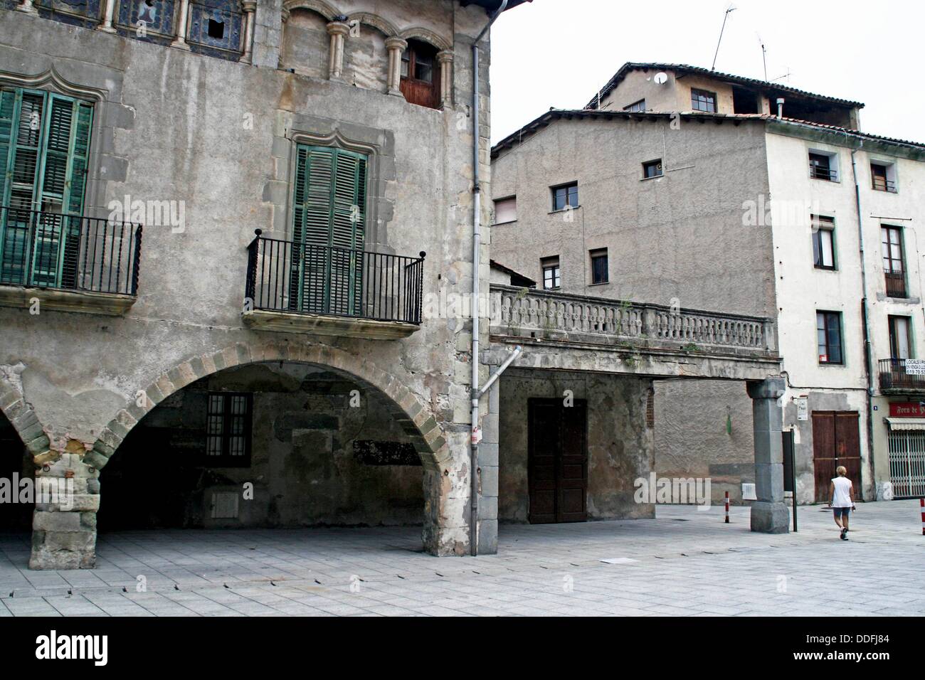 Arcades, old square, Torello, Catalonia, Spain Stock Photo - Alamy