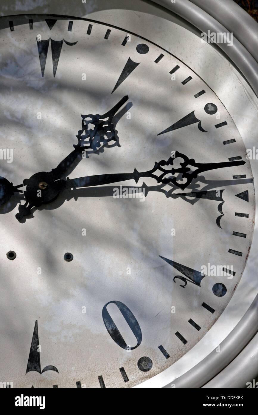 What Are Arabic Numerals On A Watch at Michelle Reis blog