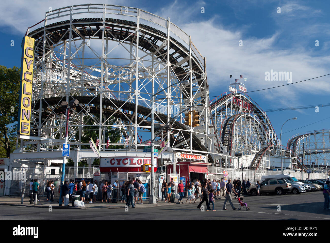 CYCLONE ROLLER COASTER (©VERNON KEENAN 1927) ASTROLAND AMUSEMENT PARK ...