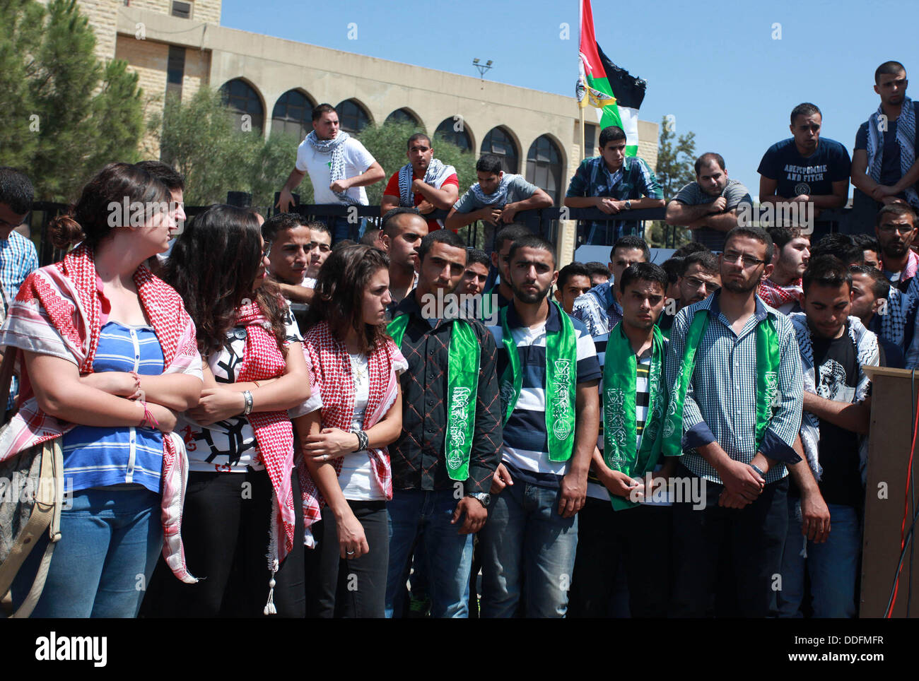 Ramallah, West Bank, Palestinian Territory. 2nd Sep, 2013. Palestinian ...