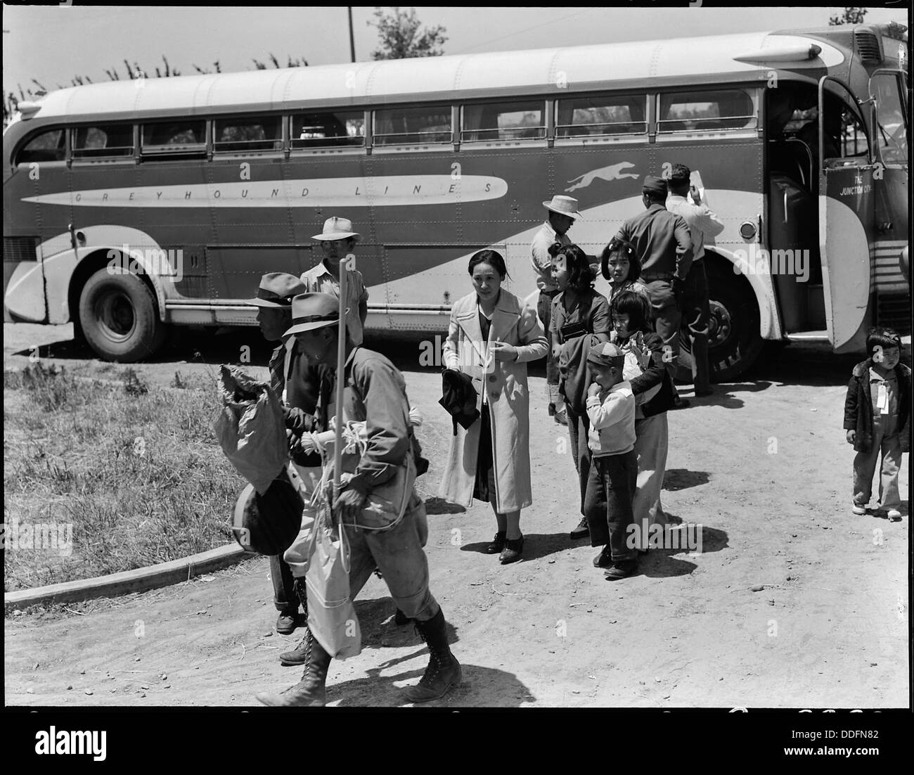Arrival in housing Black and White Stock Photos & Images - Alamy