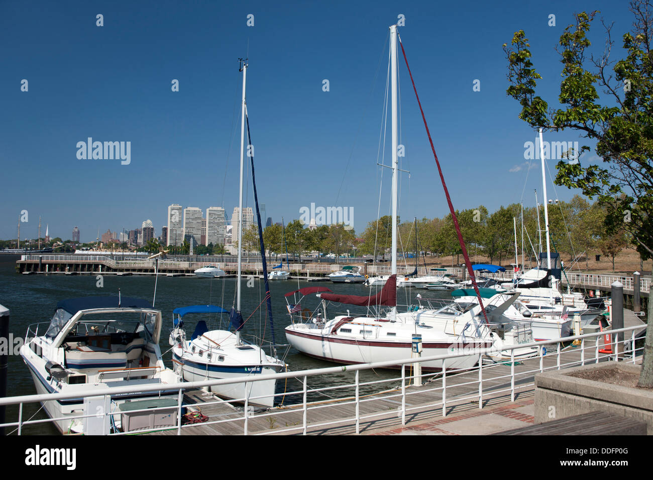 Camden waterfront hi-res stock photography and images - Alamy