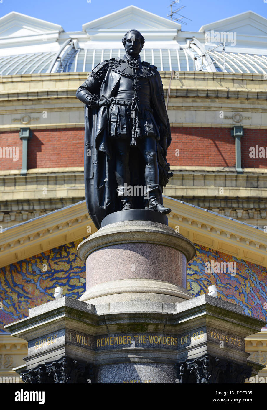 Royal Albert Hall statue, London, England, UK Stock Photo - Alamy