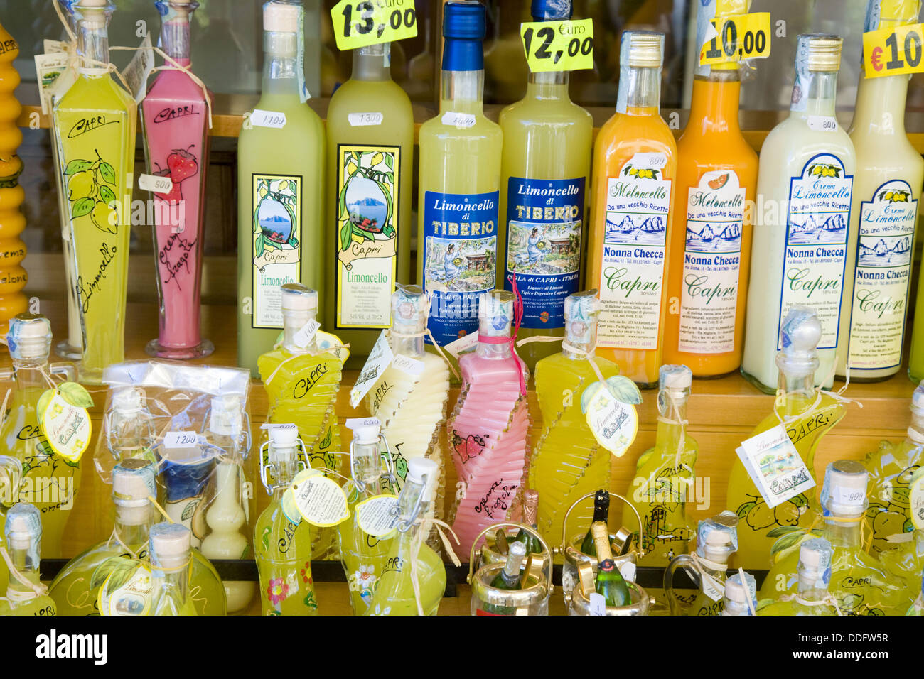 Limoncello drink capri hi-res stock photography and images - Alamy