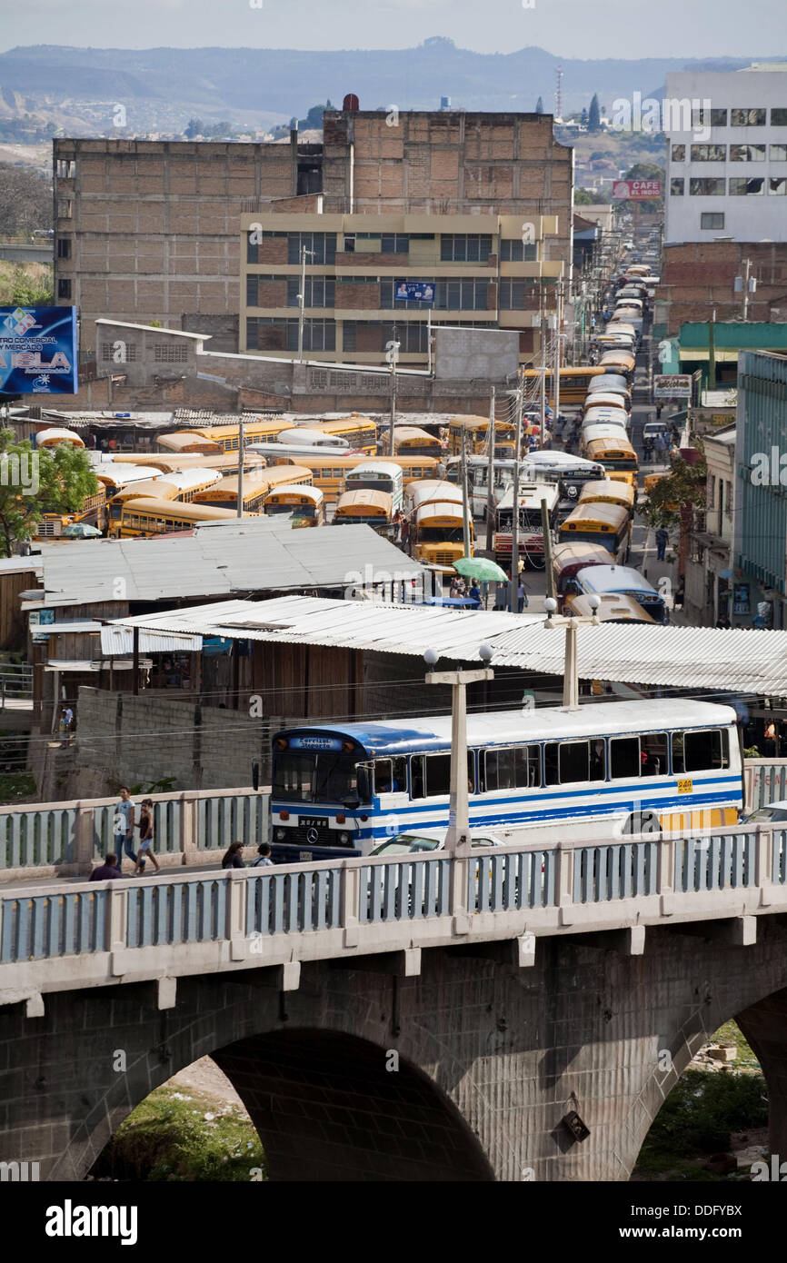 Buses in comayaguela hi-res stock photography and images - Alamy