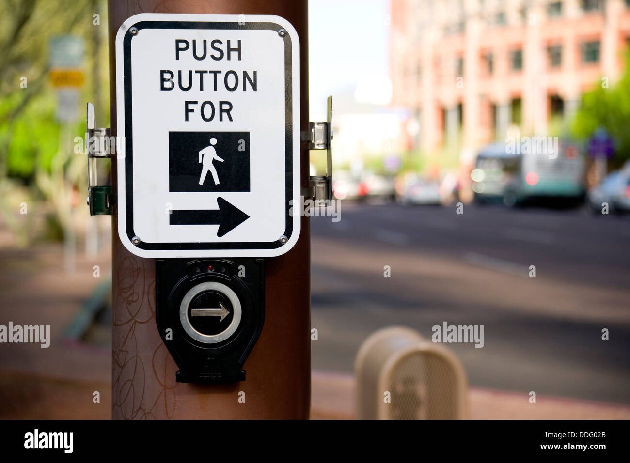 Push button button hi-res stock photography and images - Alamy