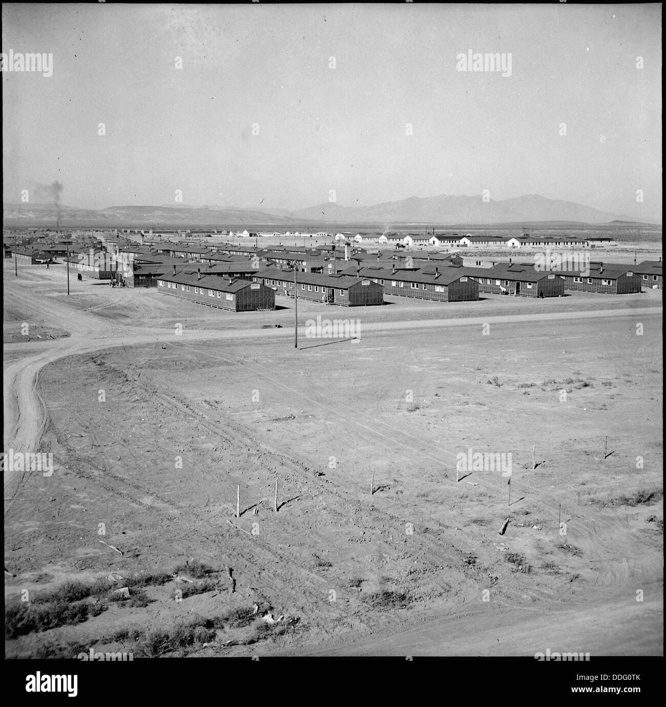 Topaz japanese internment camp hi-res stock photography and images - Alamy