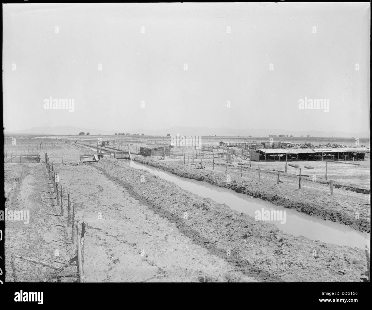 Additional section Black and White Stock Photos & Images - Alamy