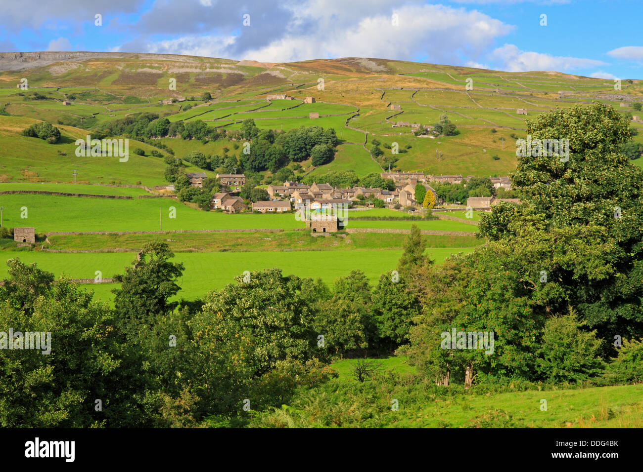 Gunnerside swaledale yorkshire dales national hi-res stock photography ...