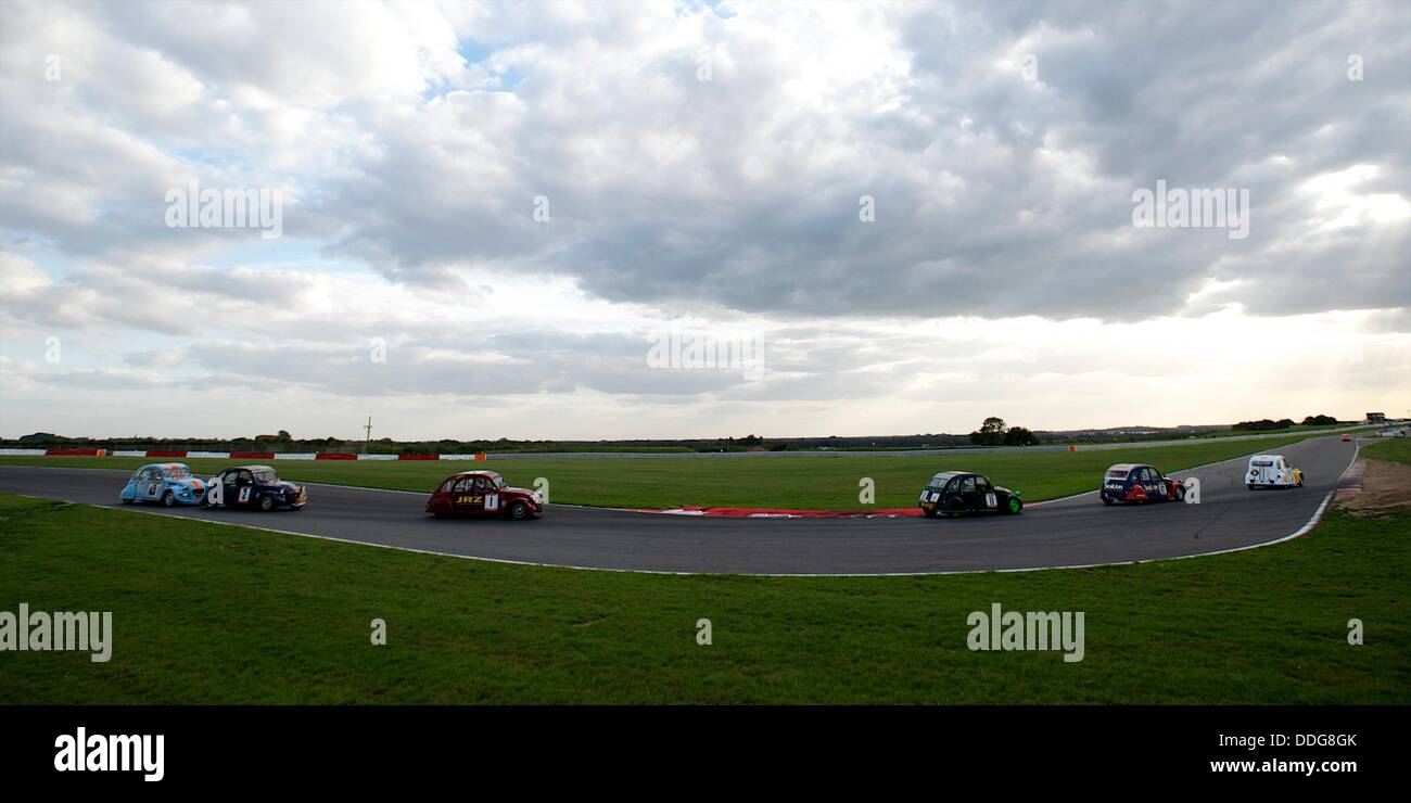 Snetterton, Norfolk. 31st Aug. 2013. Endurance Motorsport on a budget ...