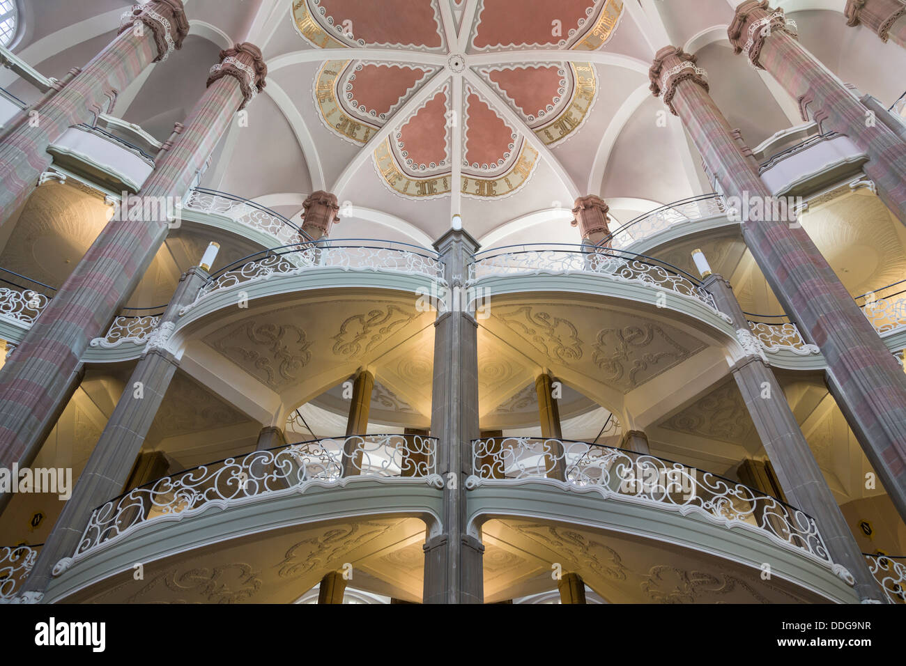 German courts hi-res stock photography and images - Alamy