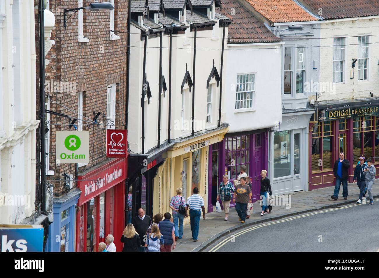 Oxfam in shopping city hi-res stock photography and images - Alamy