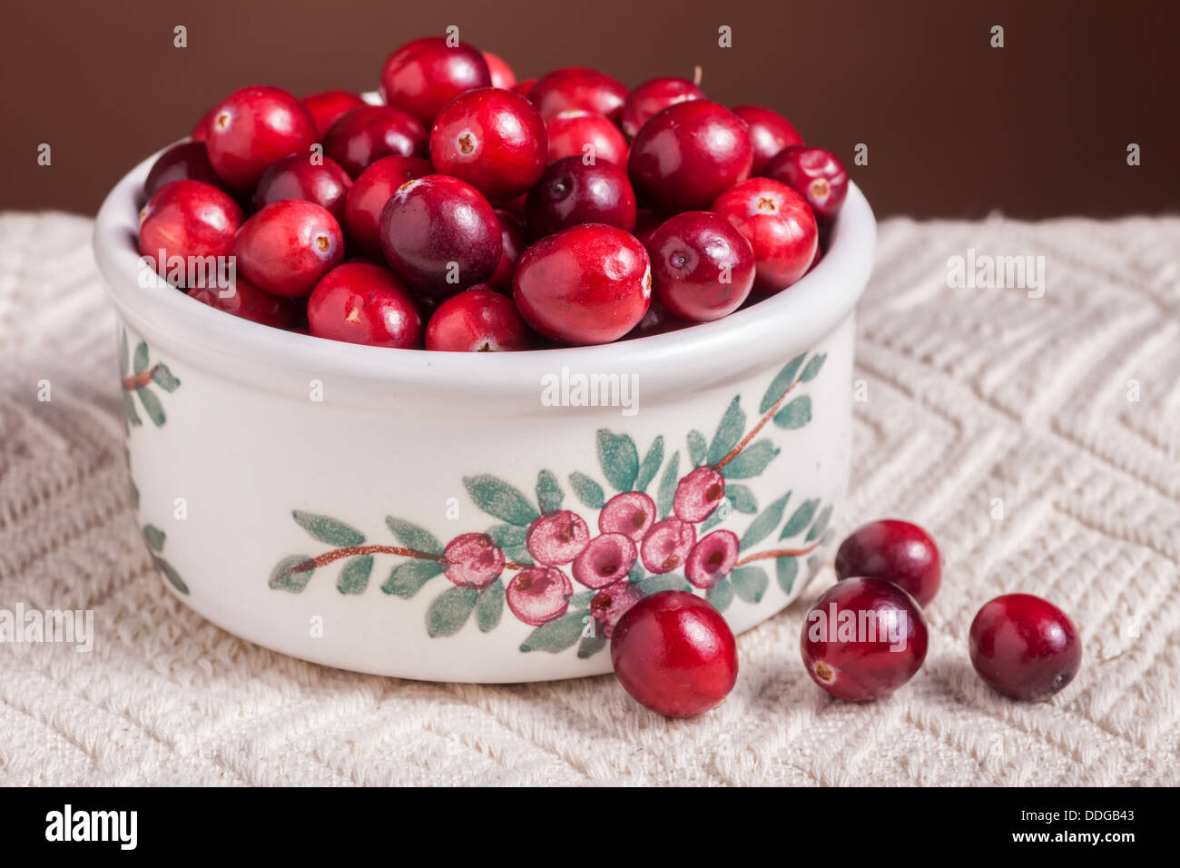 Cranberries in a decorative pottery dish Stock Photo - Alamy