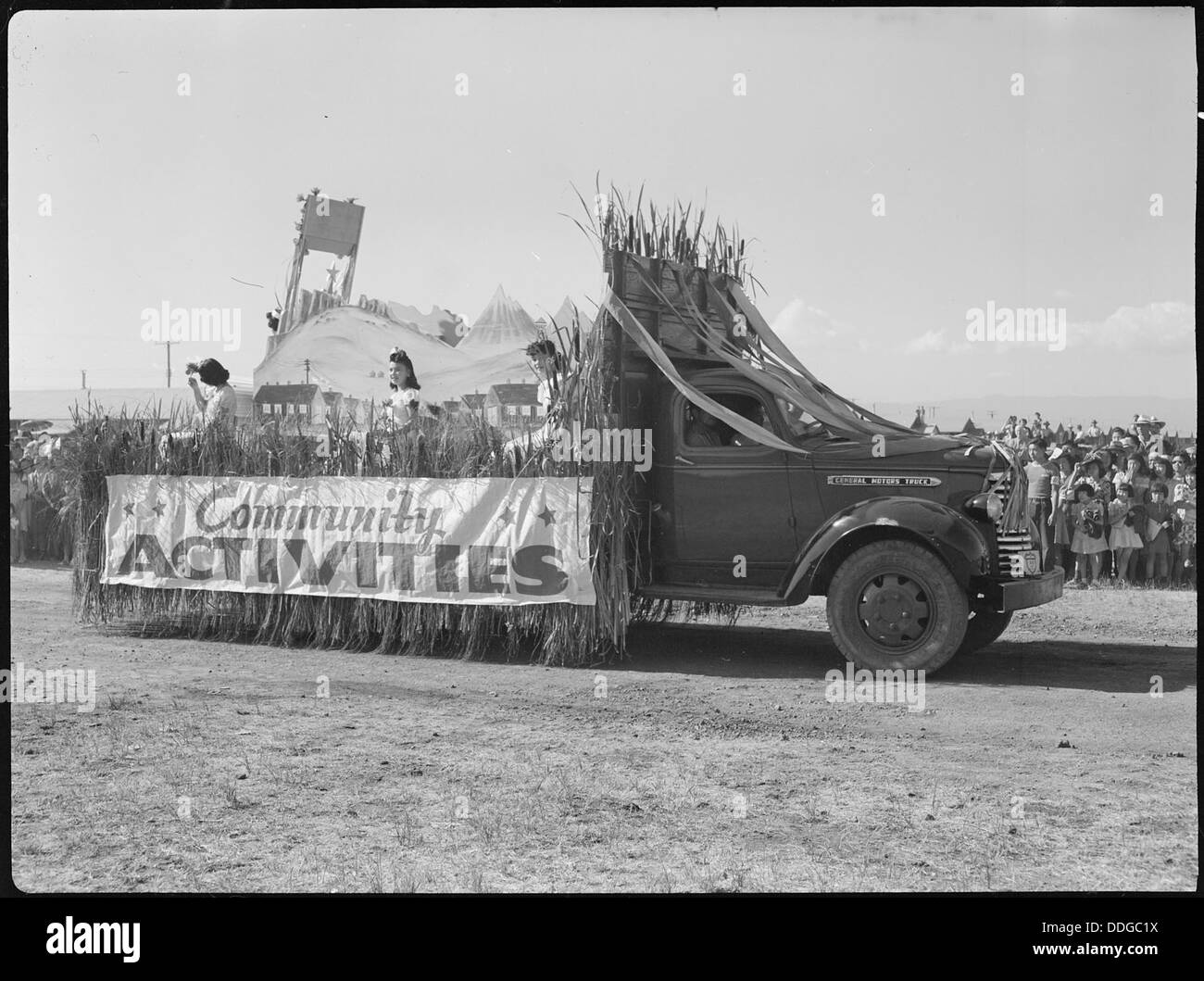 Civilian internment during world war one Black and White Stock Photos ...