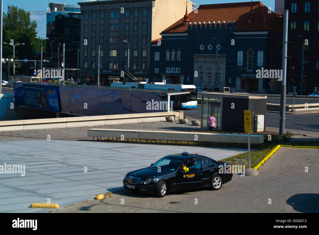 Tallinn taxi cab hi-res stock photography and images - Alamy