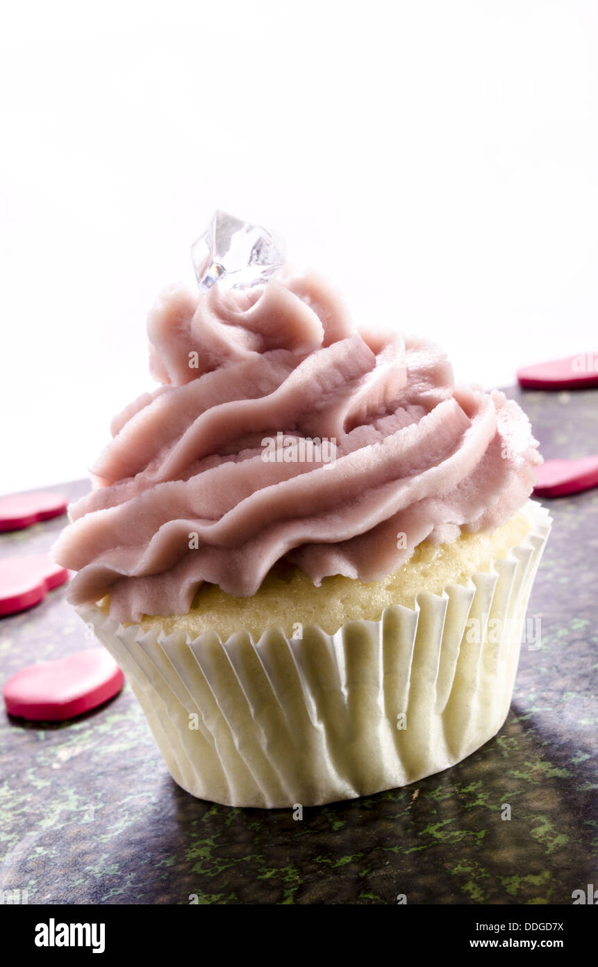 strawberry cupcake with jelly diamond Stock Photo - Alamy
