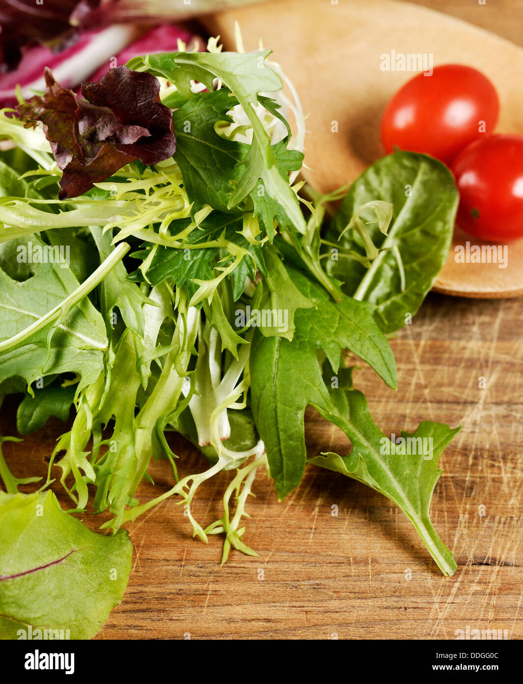 Raw salad leaf hi-res stock photography and images - Alamy