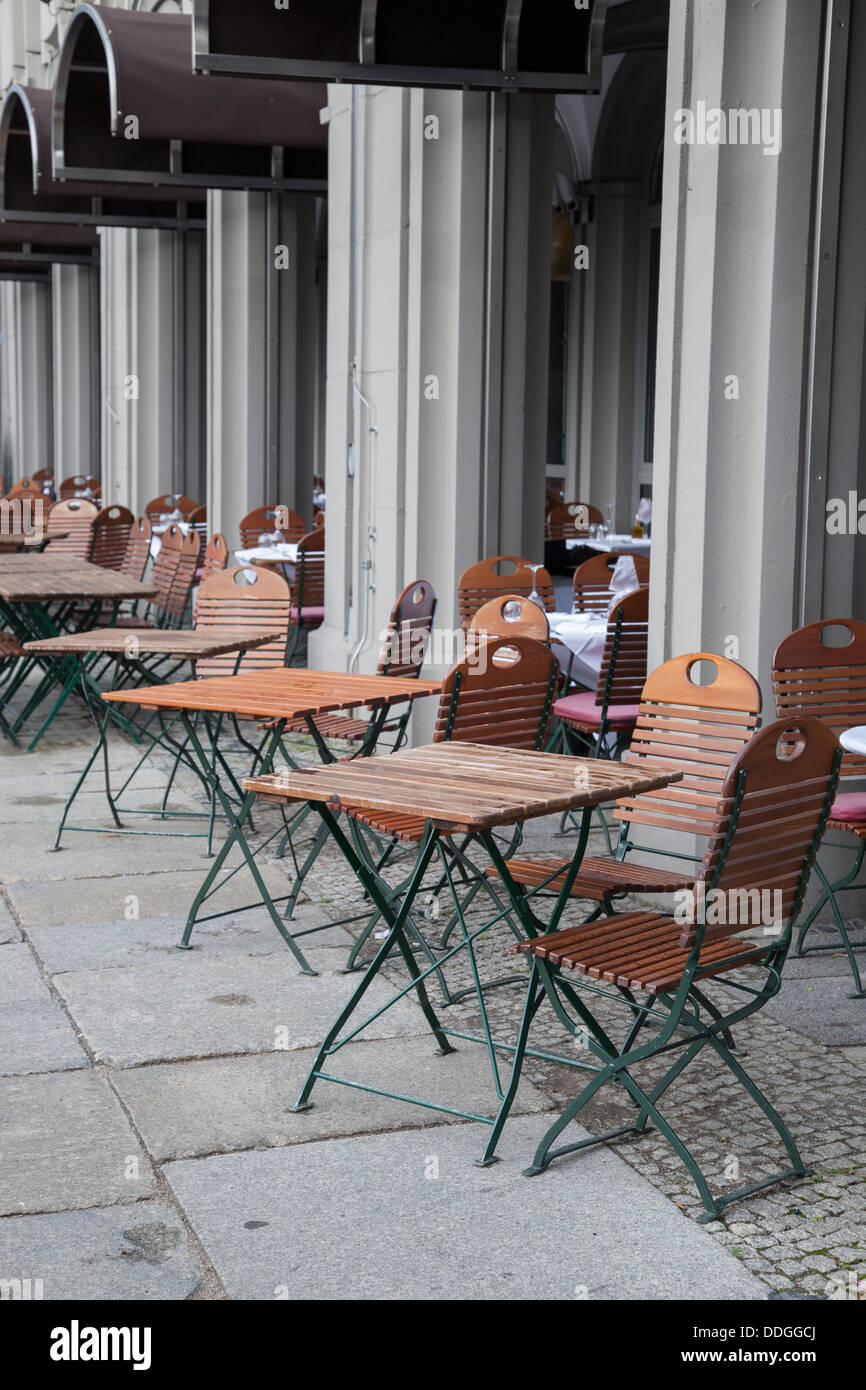 Cafe Terrace Table and Chairs, Berlin, Germany Stock Photo - Alamy
