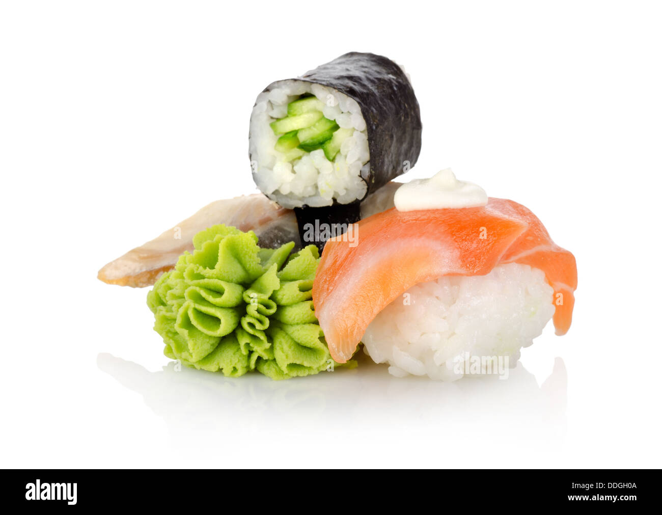 Wasabi and sushi Stock Photo - Alamy