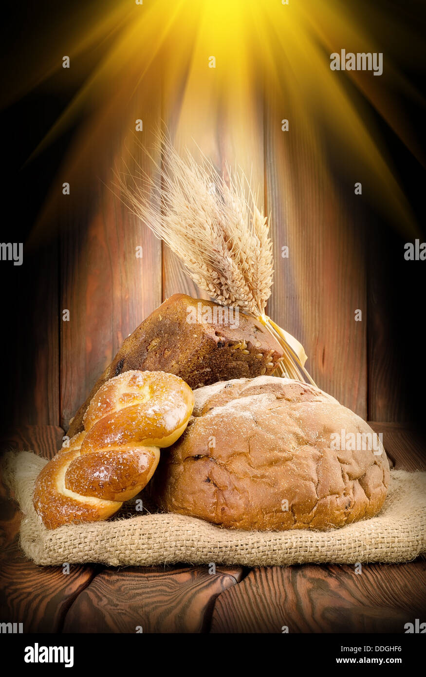 Rays and the bread Stock Photo - Alamy