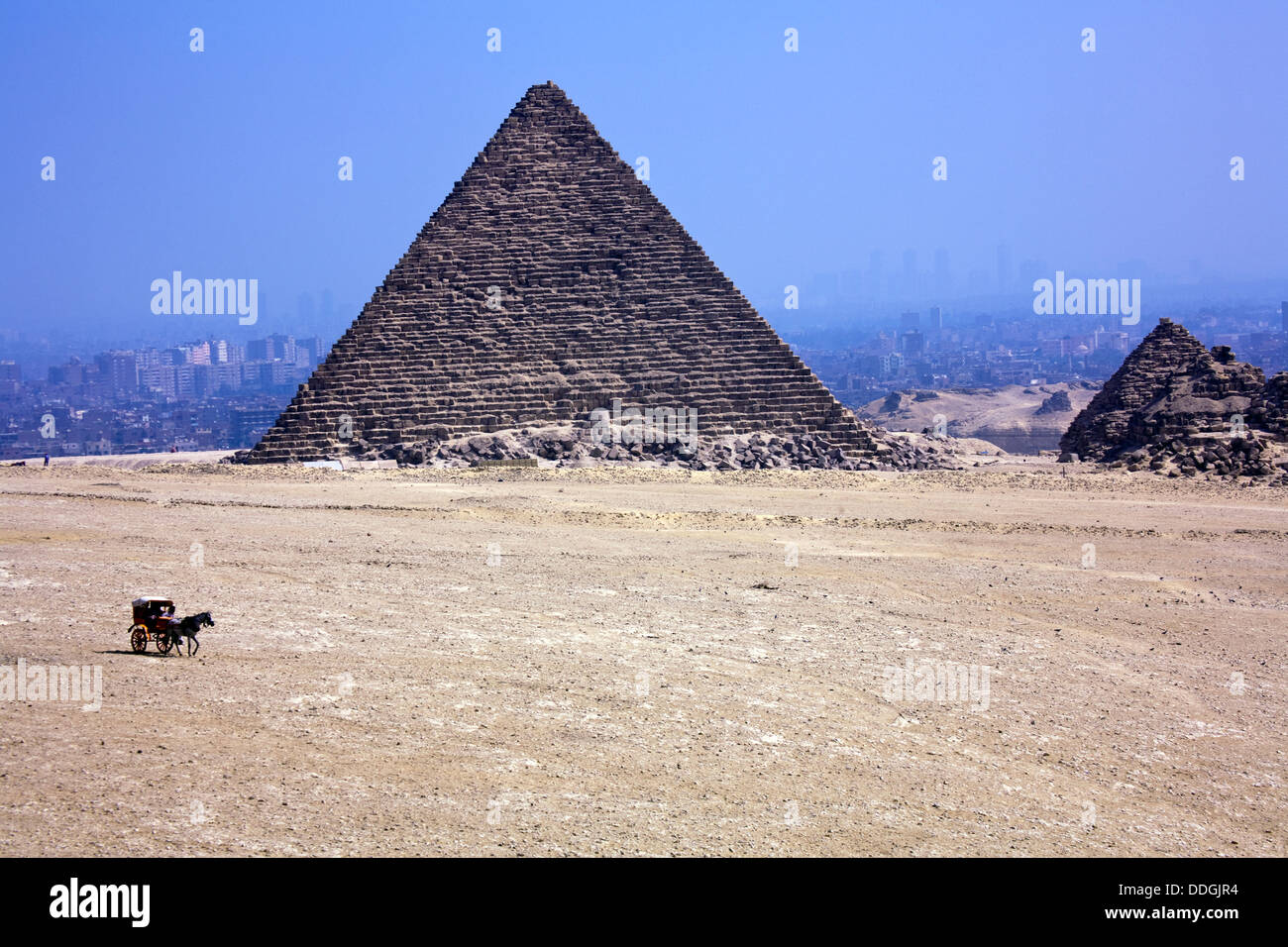Carriage rides are available at the great Pyramids of Giza, Cairo ...