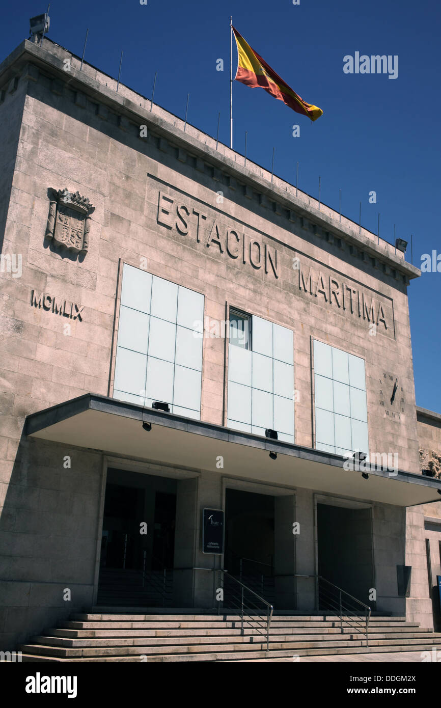 Capitania maritimo de Vigo - Marine authorities building - Port of Vigo ...