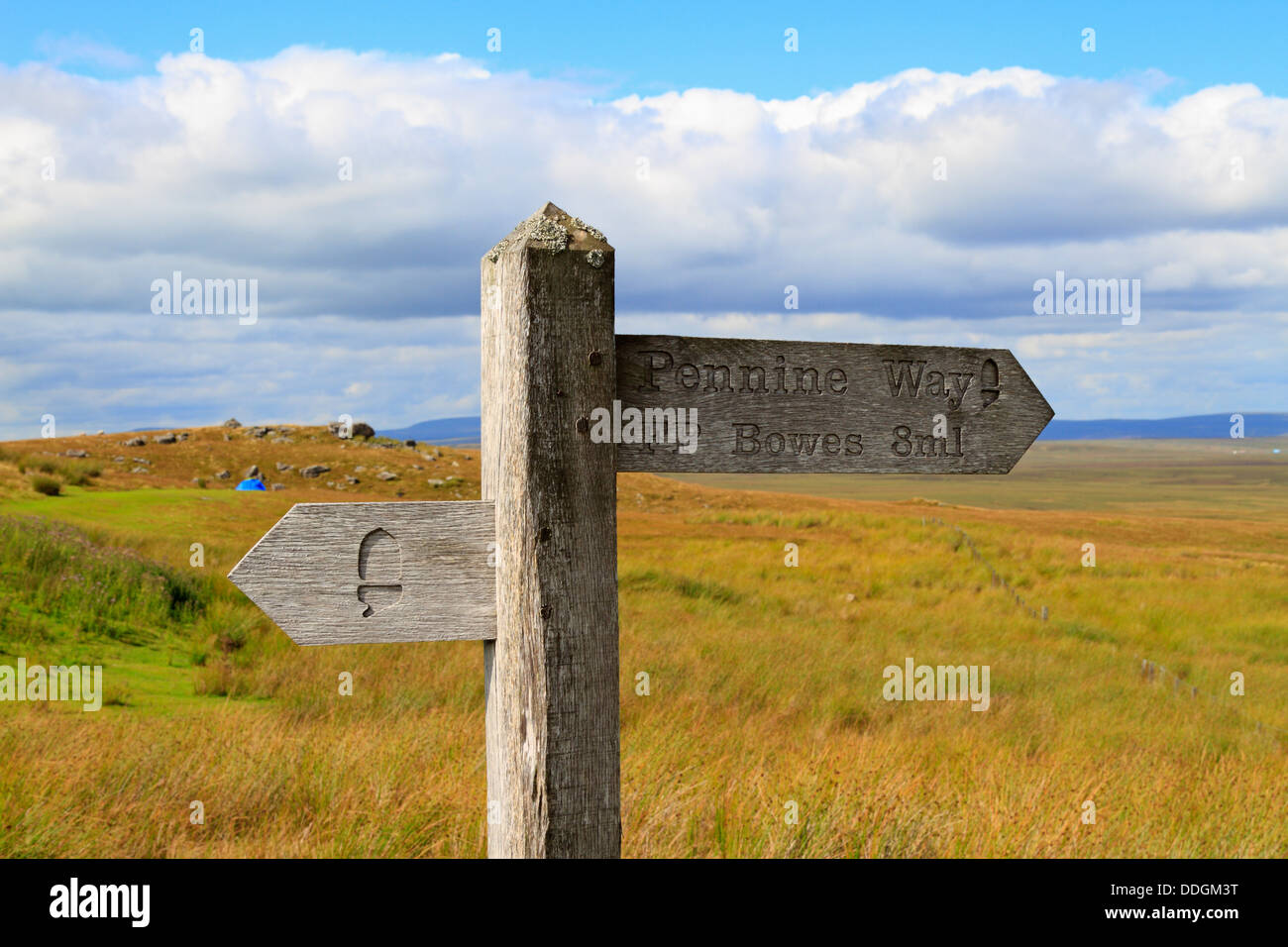 Pennine Way footpath marker post to Bowes in County Durham at Tan Hill ...