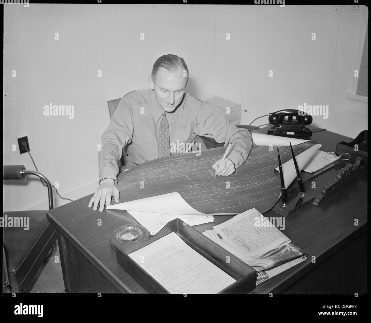 Center transportation Black and White Stock Photos & Images - Alamy